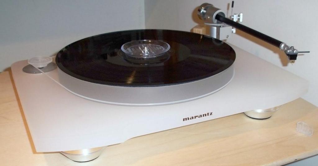 Marantz TT-15S1 High-End bakelit lemezjátszó – HOME MOVIE – Webáruház